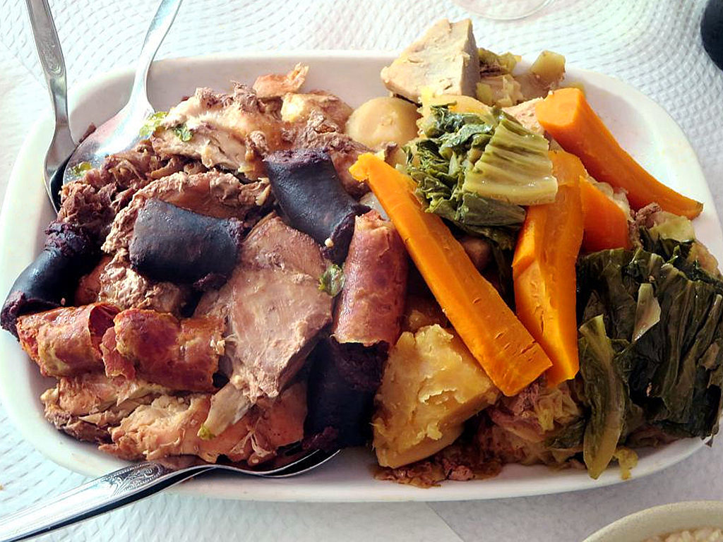 Receitas de Cozido à Portuguesa, um símbolo da gastronomia nacional