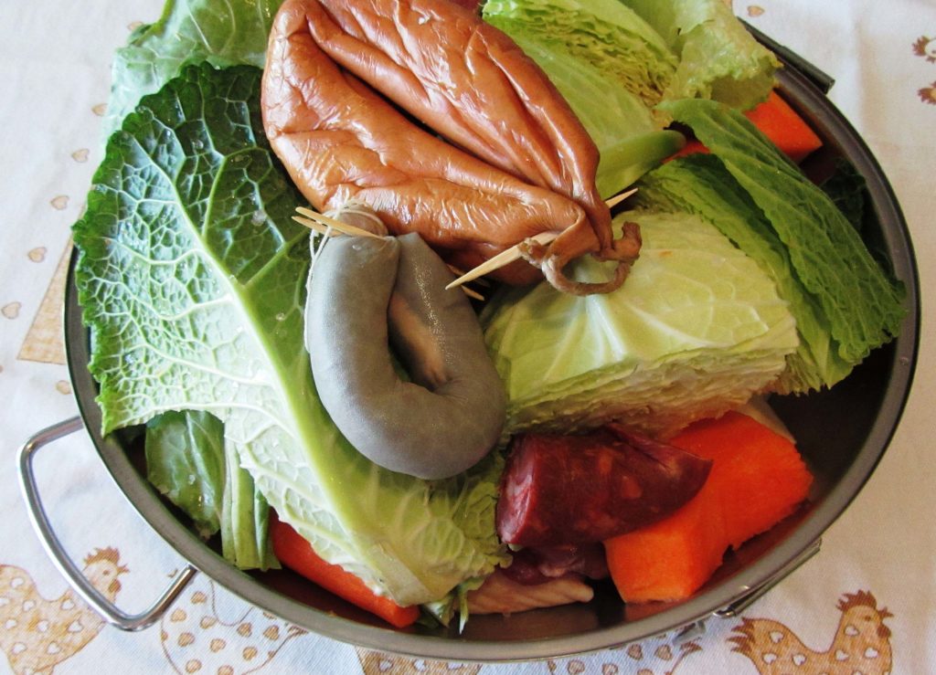 Receitas de Cozido à Portuguesa, um símbolo da gastronomia nacional