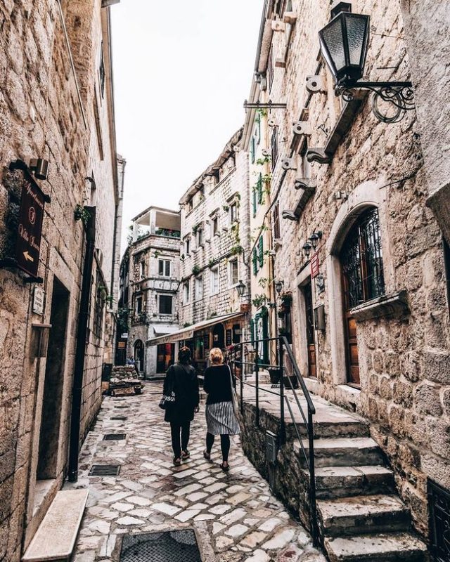 24 das ruas mais bonitas do mundo. Uma fica em Portugal