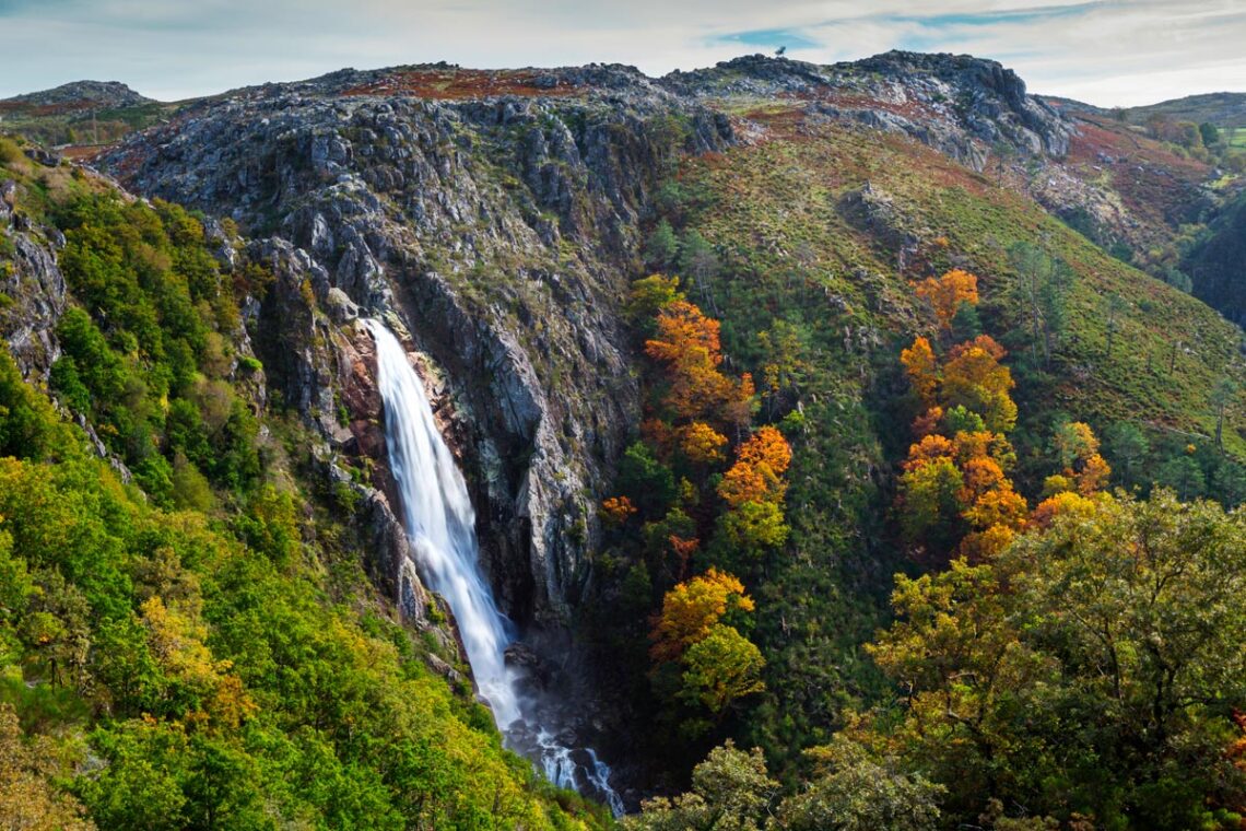 Frecha da Mizarela: a maior cascata de Portugal Continental