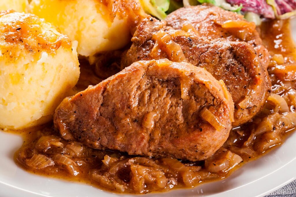 Lombo de porco estufado no tacho