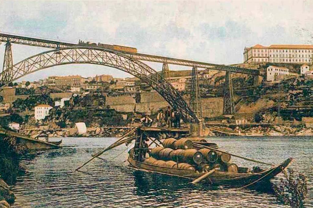 A história incrível da inauguração da Ponte D. Maria Pia no Porto